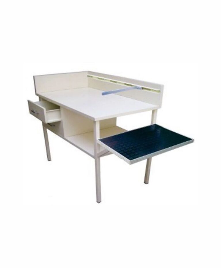 MESA PEDIÁTRICA CON TALLÍMETRO Y 02 GAVETAS V – P&M MEDICAL